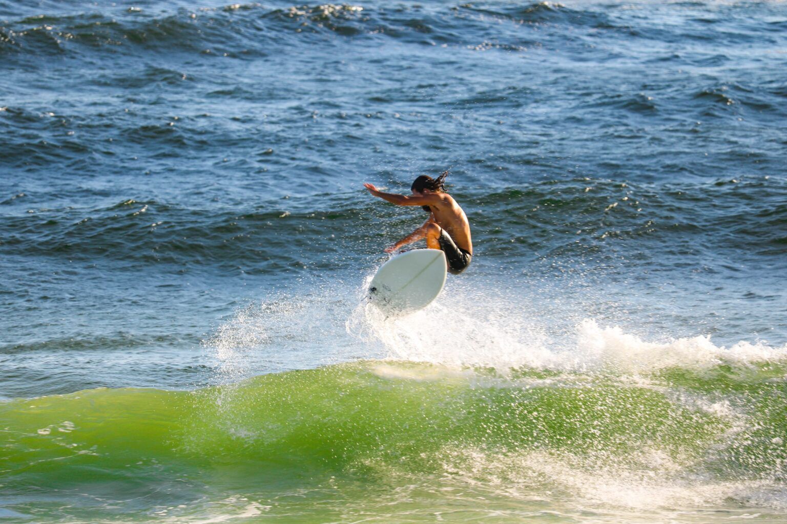 How To Do Air Surfing - Wetsuit Wearhouse Blog