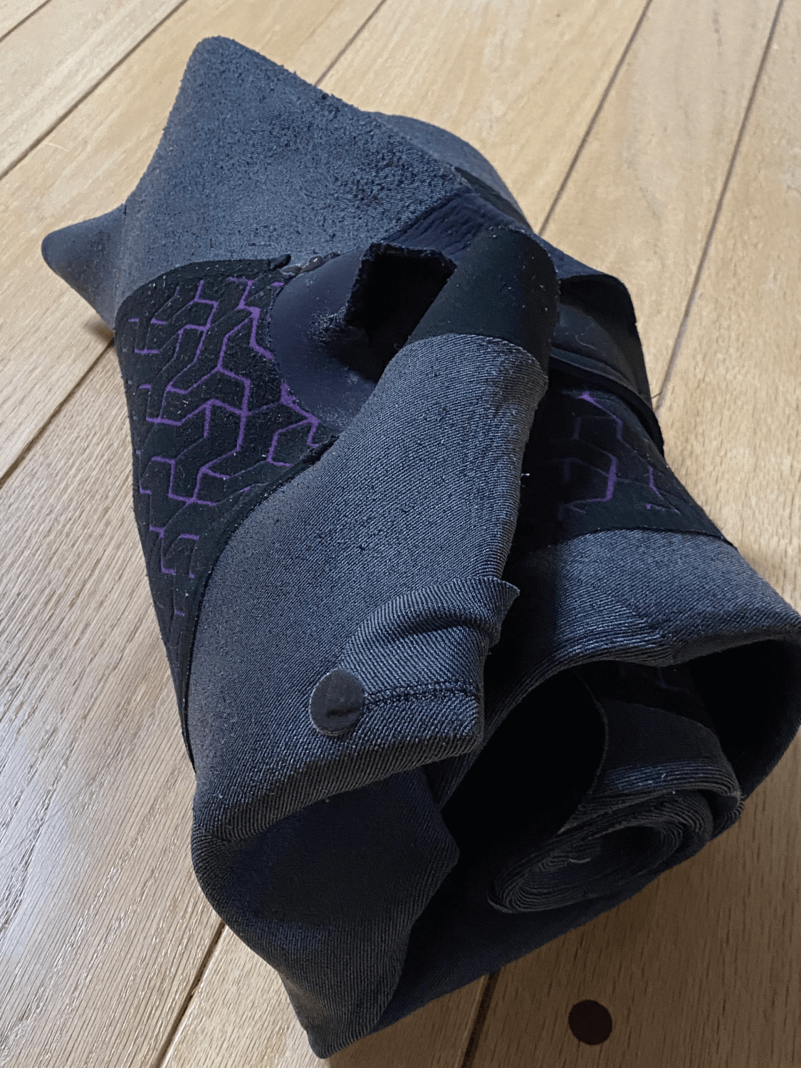 How To Fold a Wetsuit - Wetsuit Wearhouse Blog