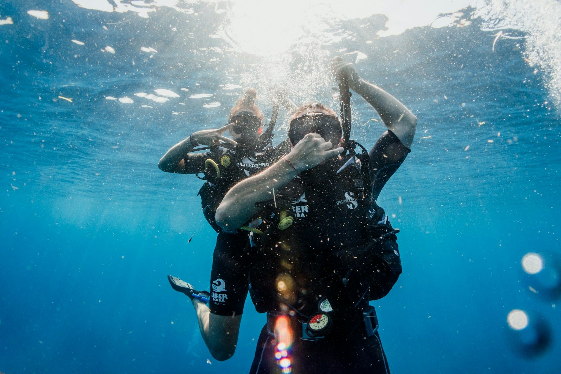 What Is A SCUBA Dive Slate & What Is It Used For? - Wetsuit Wearhouse Blog