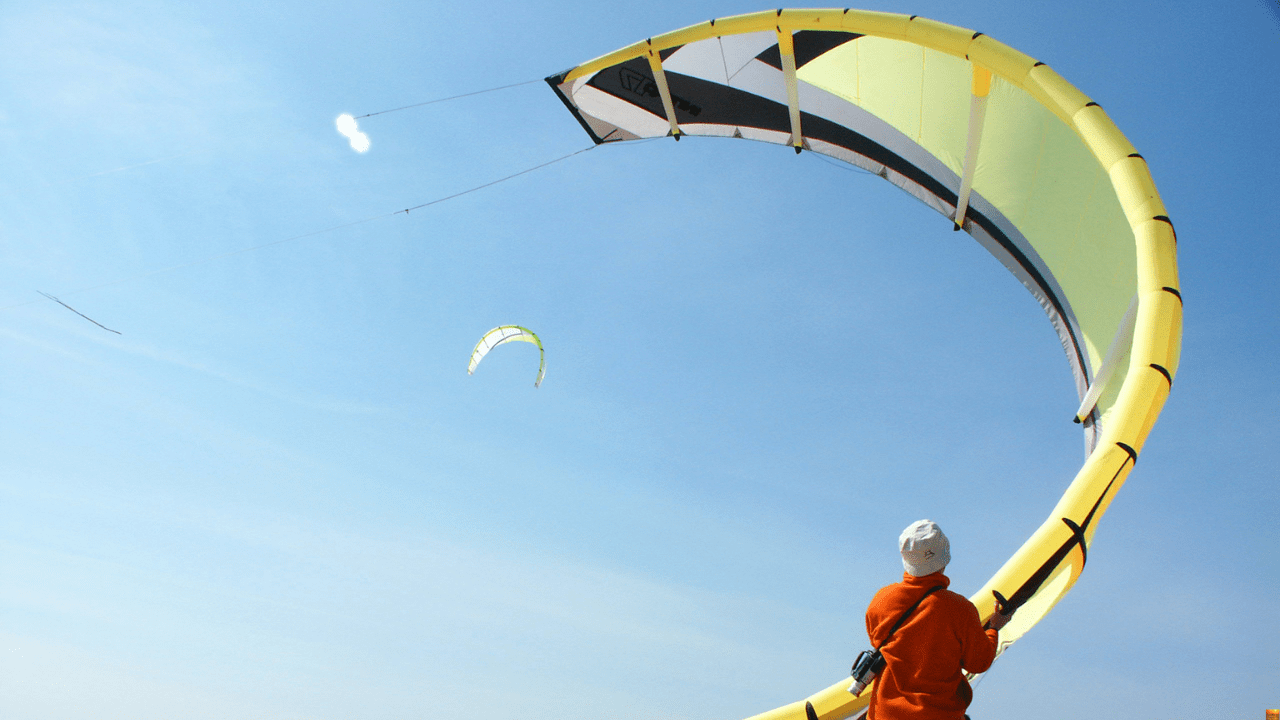 Kiteboarding Kite Size Chart - Wetsuit Wearhouse Blog